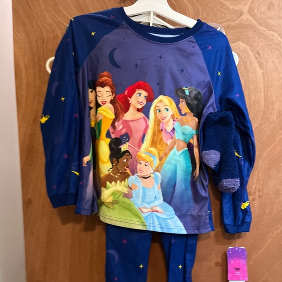 Disney | Pajamas | Nwt Disney Princess Girls Two Piece Pajamas With ...